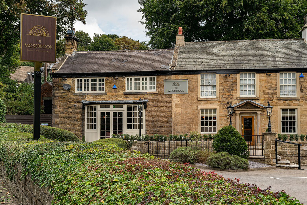 Gallery • See Photos of The Mossbrook Inn, Sheffield